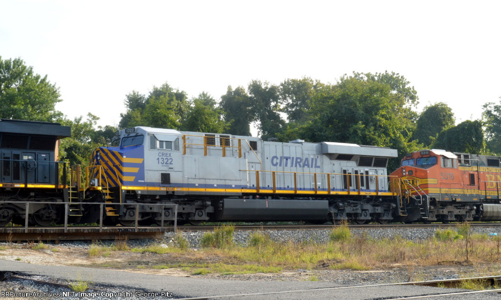 CREX 1322 on CSX train K057